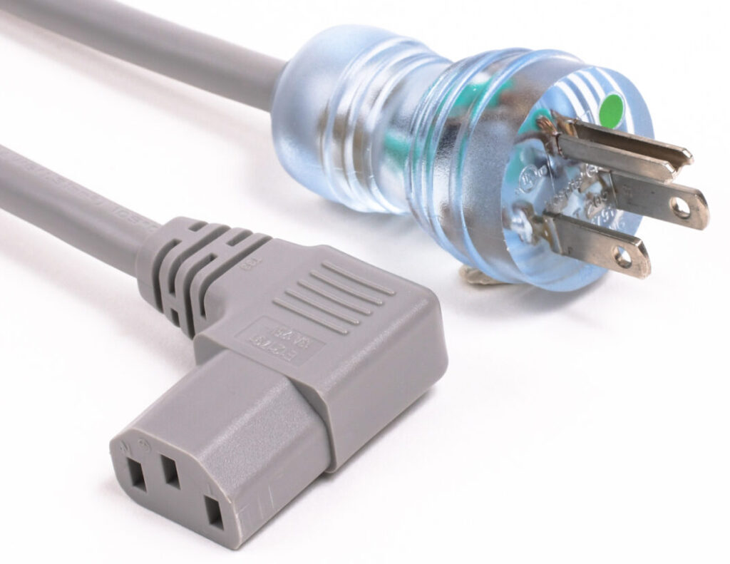 Hospital Grade NEMA 5-15P Clear Plug to Right Angle IEC320-C13 15'0 ...